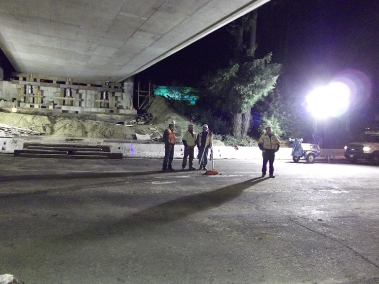 Bridge Lowering - CH Bull Jacking Solutions